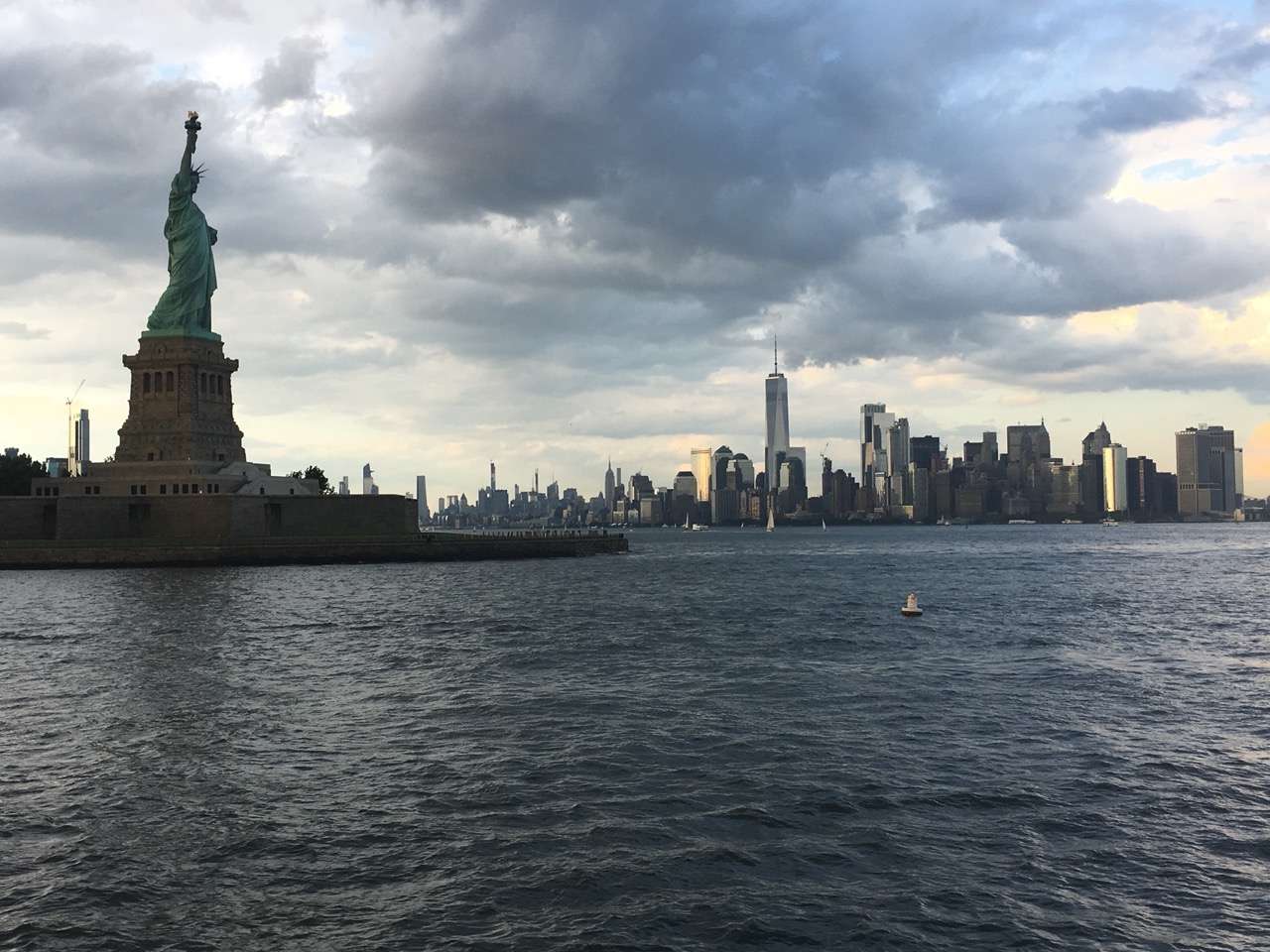 New York City: Top 10 Must-See Gems - Live Well, Travel Often