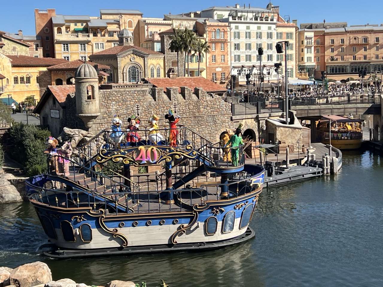Visit Tokyo DisneySea - Live Well, Travel Often